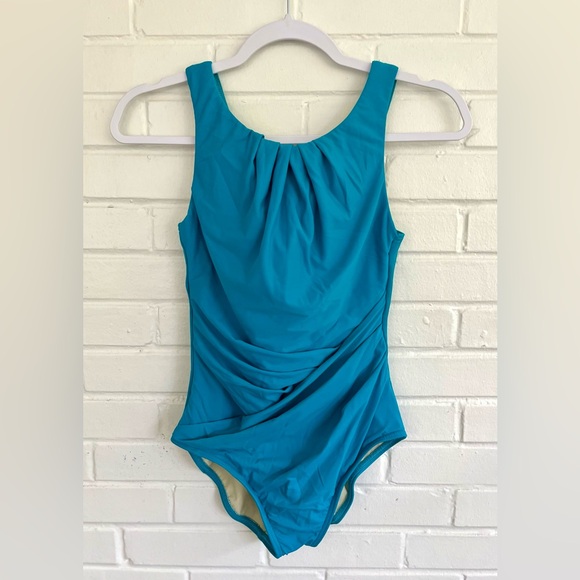 Miraclesuit | Swim | Size 8 Miraclesuit Aqua Blue Swinsuit With Ruching ...